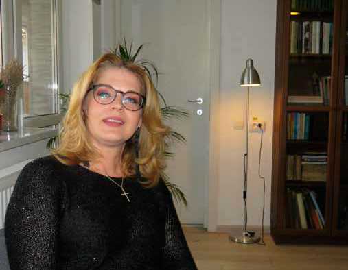 „Prin mișcarea feministă, femeile au pierdut totul!” – Interviu cu ...